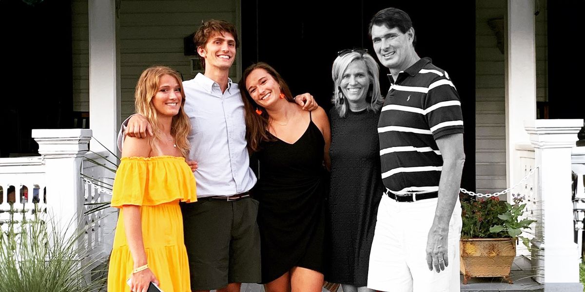 Immobilienmaklerin und ihr Ehemann tot in ihrem Haus aufgefunden – Details