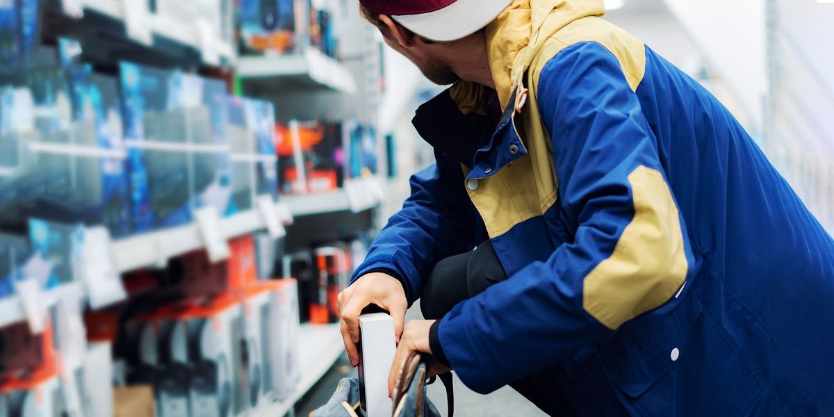 Ein Dieb hatte wochenlang in meinem Laden gestohlen, und als ich ihn ...